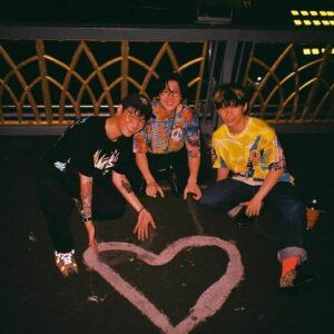 รู้จัก Safeplanet วงดนตรีแนวอินดี้ป็อป ขวัญใจวัยรุ่นยุคใหม่ | Thaiger ...