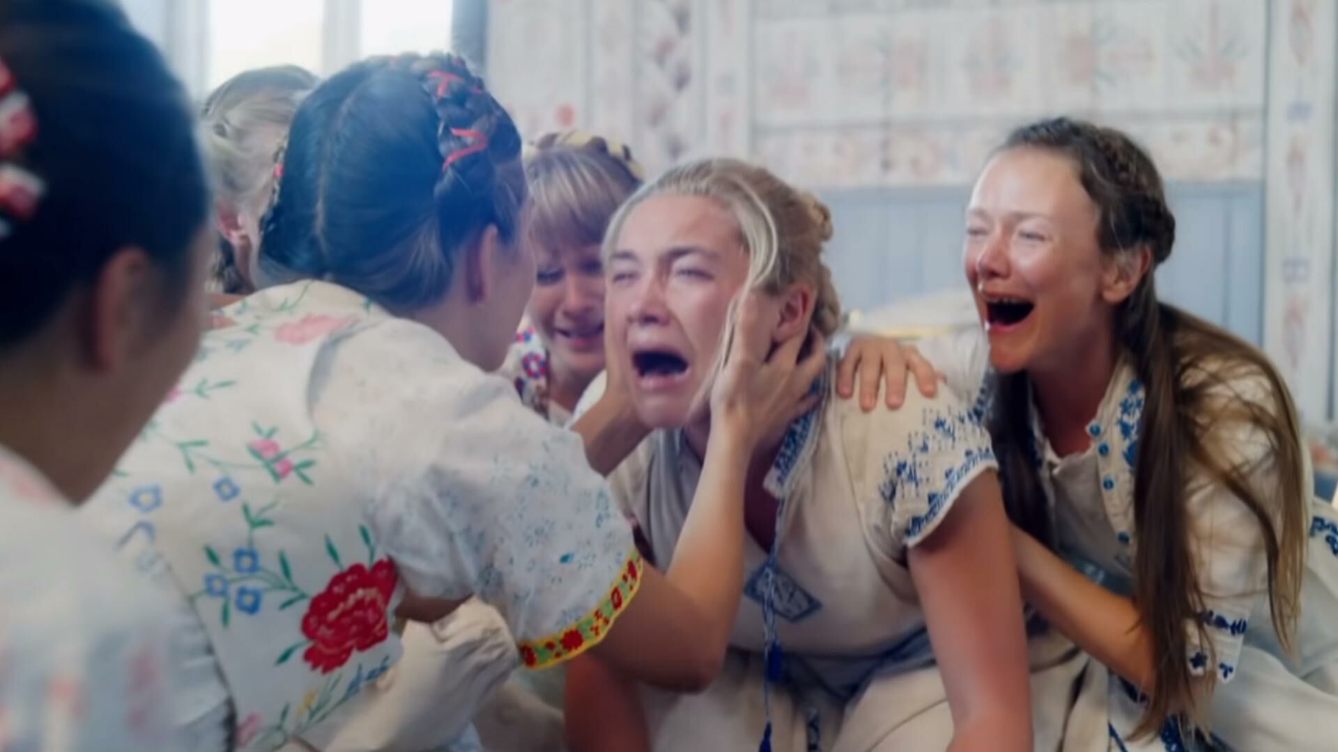 รีวิว Midsommar เบื้องหลังความสยอง ท่ามกลางทุ่งดอกไม้ | Thaiger ข่าวไทย