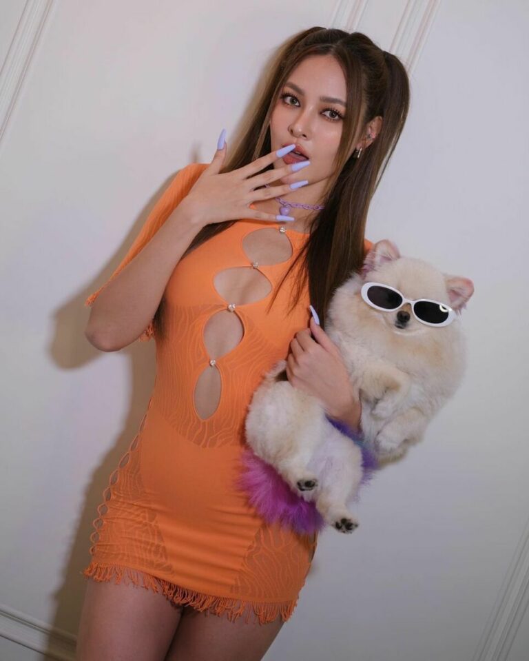 'ปุ๊กลุก ฝนทิพย์' ฟาดลุคสวยสะบัด แฟชั่น y2k | Thaiger ข่าวไทย