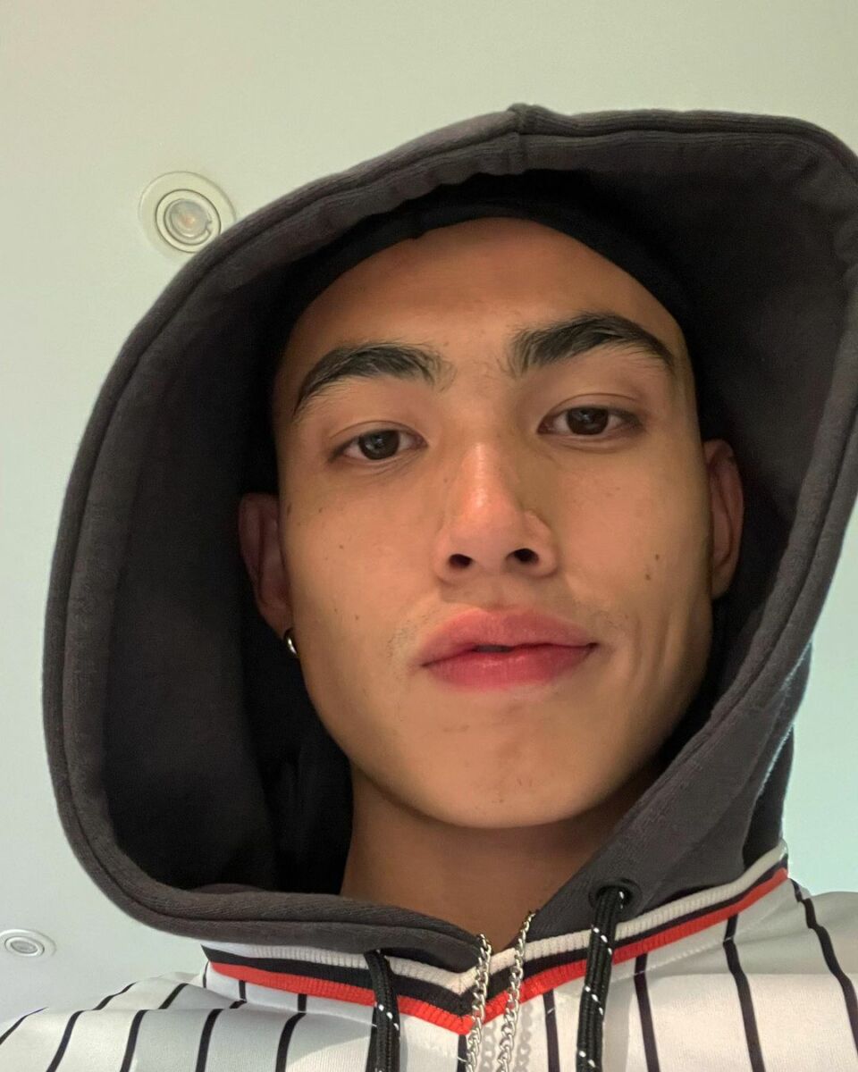 เปิดวาร์ป 'เจสัน' พระเอก MV 'FIRE BOY' เพลงใหม่ พีพี กฤษฏ์ ตัวจริงฮอต ...