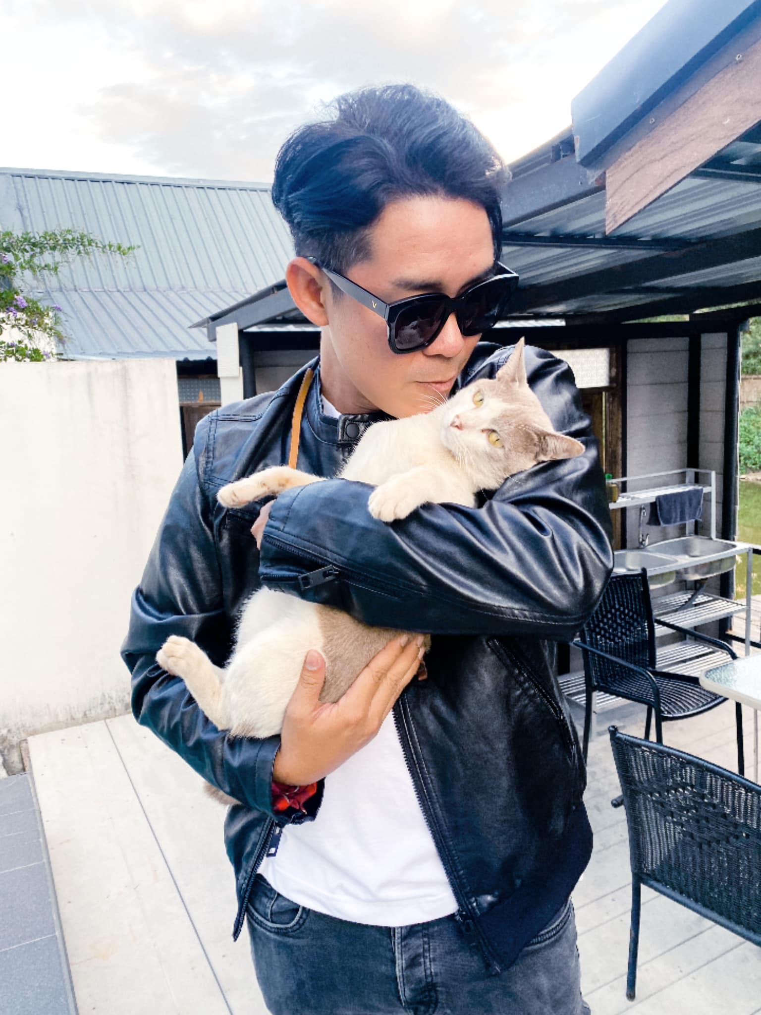 ยังพ่าย 'โจ๊ก So Cool' เจอ FC ช็อตฟิลขอฟังเพลง 'ขวานบิน' กลับได้เพลงนี้ ...