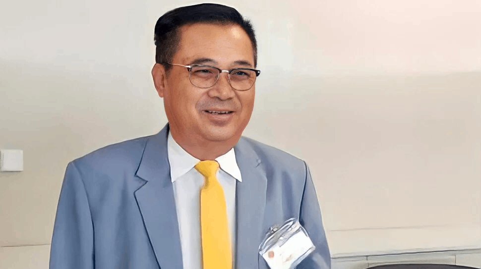 'อดิศร เพียงเกษ' ลั่น ส.ส.เพื่อไทย เกือบ 100% ค้านยกเก้าอี้ประธานสภาให้ ...