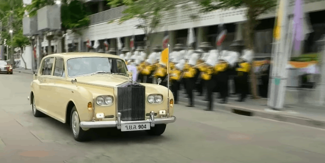 รวมเลขทะเบียนรถมงคล ร.10 ใช้เสด็จพระราชดำเนิน ปี 2566 | Thaiger ข่าวไทย