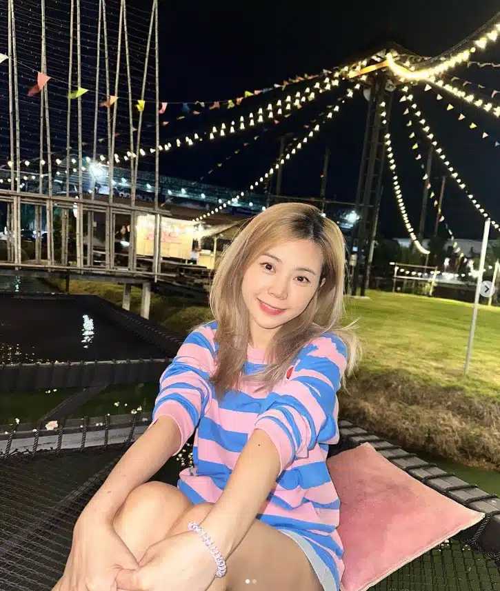 เปิดประวัติ แป้ง Zbing z ยูทูบเบอร์สาว ยอดฟอล 17.7 ล้าน | Thaiger ข่าวไทย