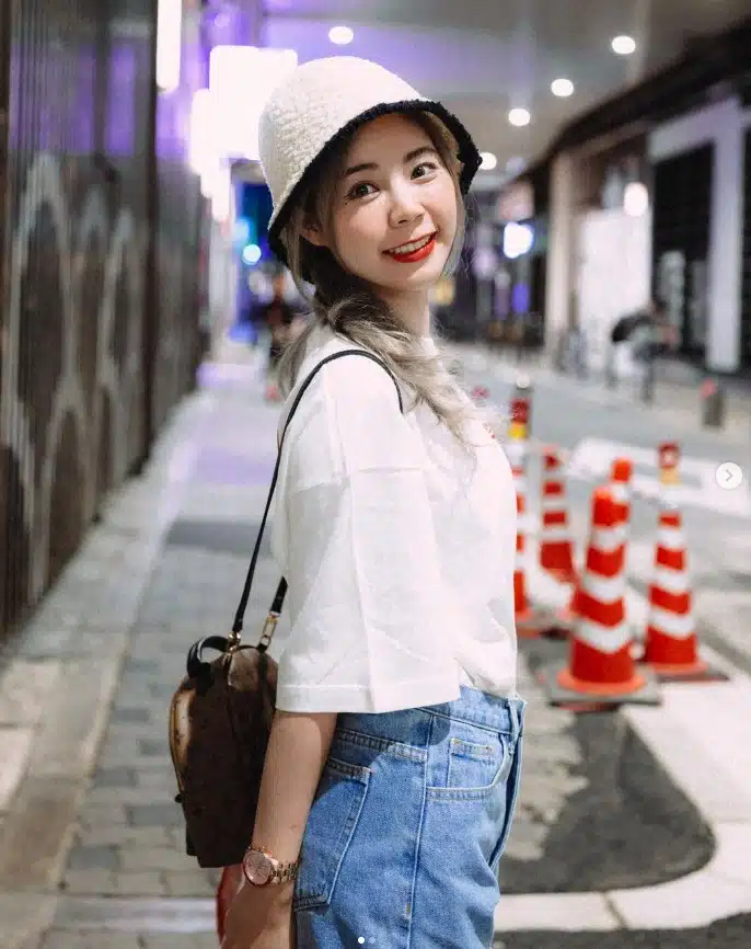 เปิดประวัติ แป้ง Zbing z ยูทูบเบอร์สาว ยอดฟอล 17.7 ล้าน | Thaiger ข่าวไทย