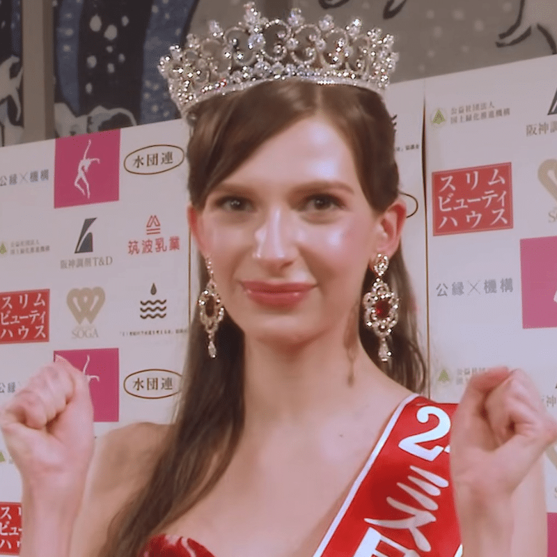 ประวัติ คาโรไลน่า ชิอิโนะ นางแบบยูเครน หัวใจญี่ปุ่น ผู้คว้ามงกุฎ Miss ...