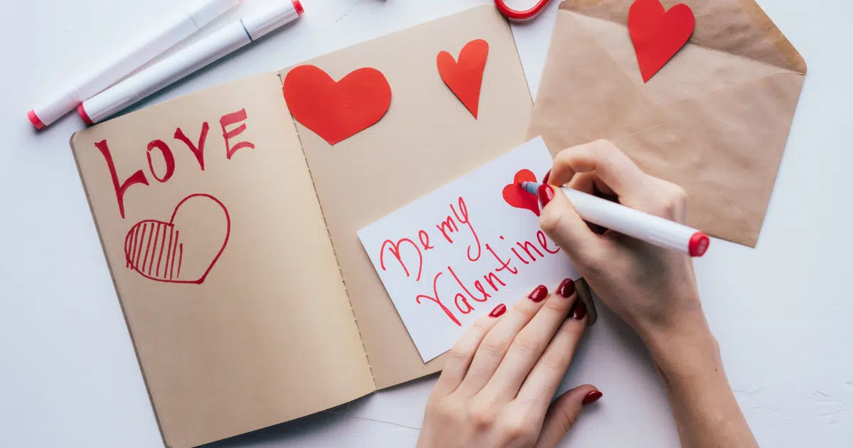 รวม 55 ภาษา ประโยคบอกรัก "ฉันรักคุณ" ส่งข้อความสื่อรัก วันวาเลนไลน์ ...