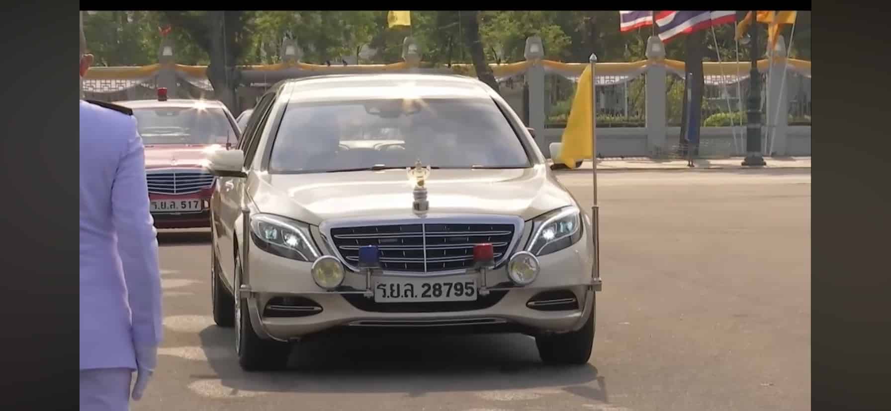 เลขทะเบียนรถ ในหลวง-พระราชินี เสด็จฯ สักการะพระบรมสารีริกธาตุ ท้อง ...