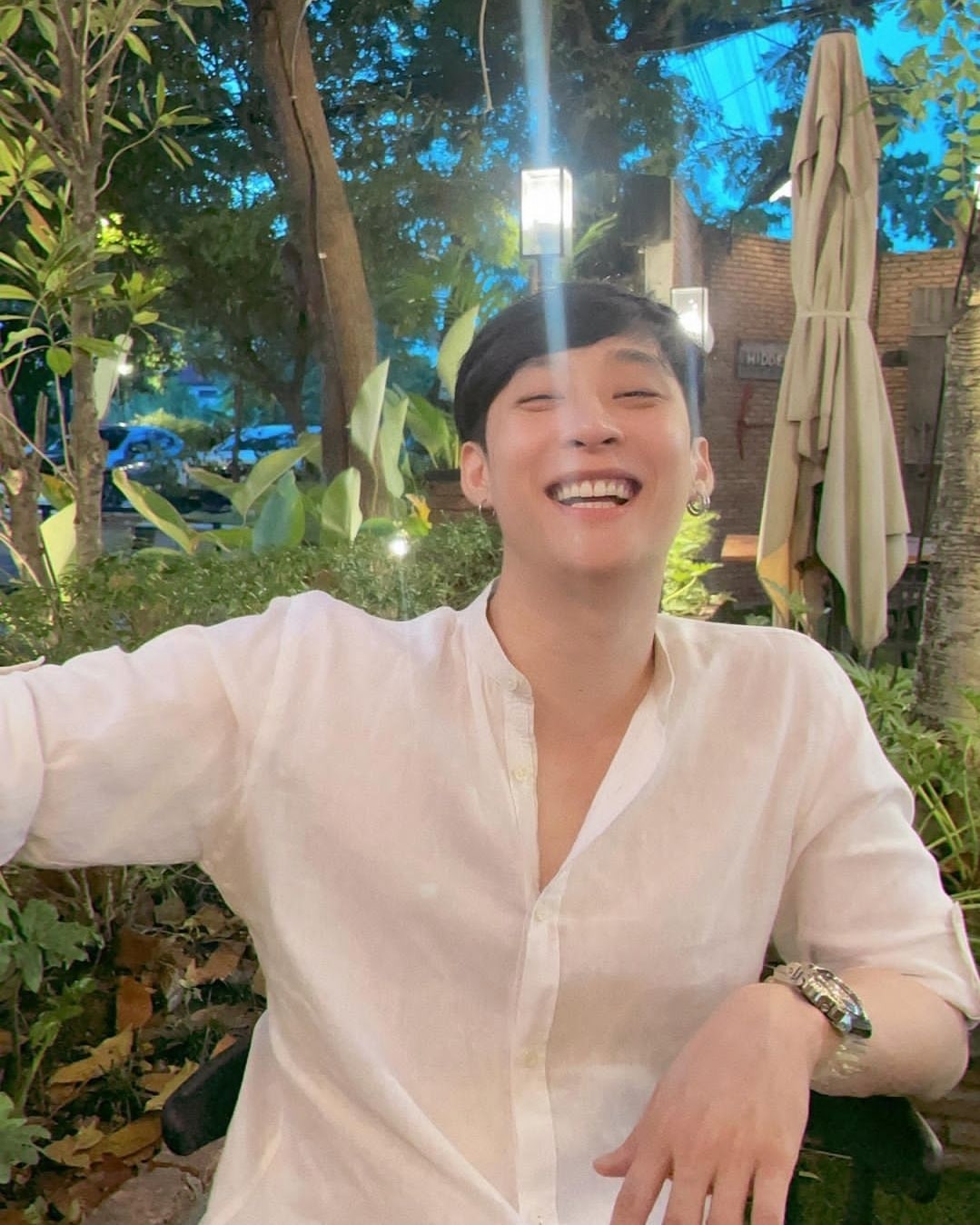 เปิดวาร์ป วิน ภวิน ธนิก กมลธรานนท์ พระเอกดาวรุ่ง GMMTV ยิ้มตี๋หวานละมุน | Thaiger ข่าวไทย