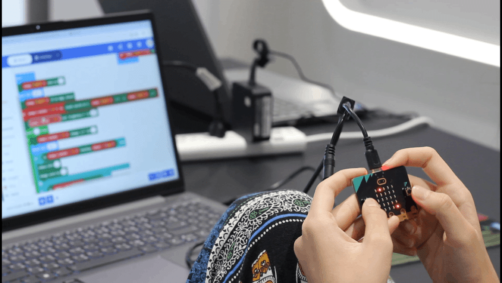 5 คอร์ส Little CodeLab เปิดโลกการเรียน Coding สำหรับเด็ก ฝึกลูกคุณให้ ...