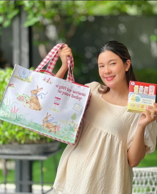 "เปา เปาวลี" ว่าที่คุณแม่ป้ายแดง อุ้มท้องใหญ่ สูดอากาศบริสุทธิ์ที่ ...