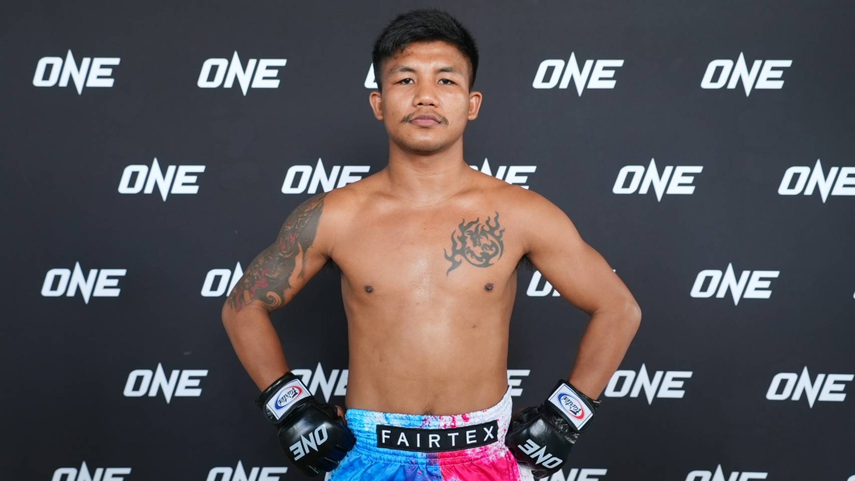 เข็มขัดต้องอยู่ที่เดิม “รถถัง” โชว์ฟิตล่าสุด พร้อมย้ำชัย “จาค็อบ” ศึก ONE 169 | Thaiger ข่าวไทย