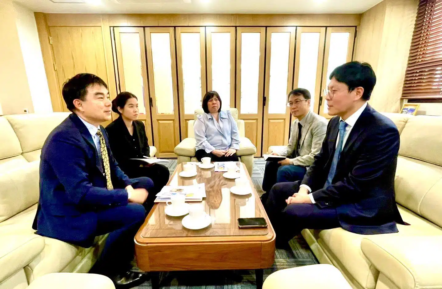 อัครราชทูตไทย ณ กรุงโซล เปิดลิสต์ 7 ยาต้องห้ามนำเข้าเกาหลีใต้ เสี่ยงคุก ...