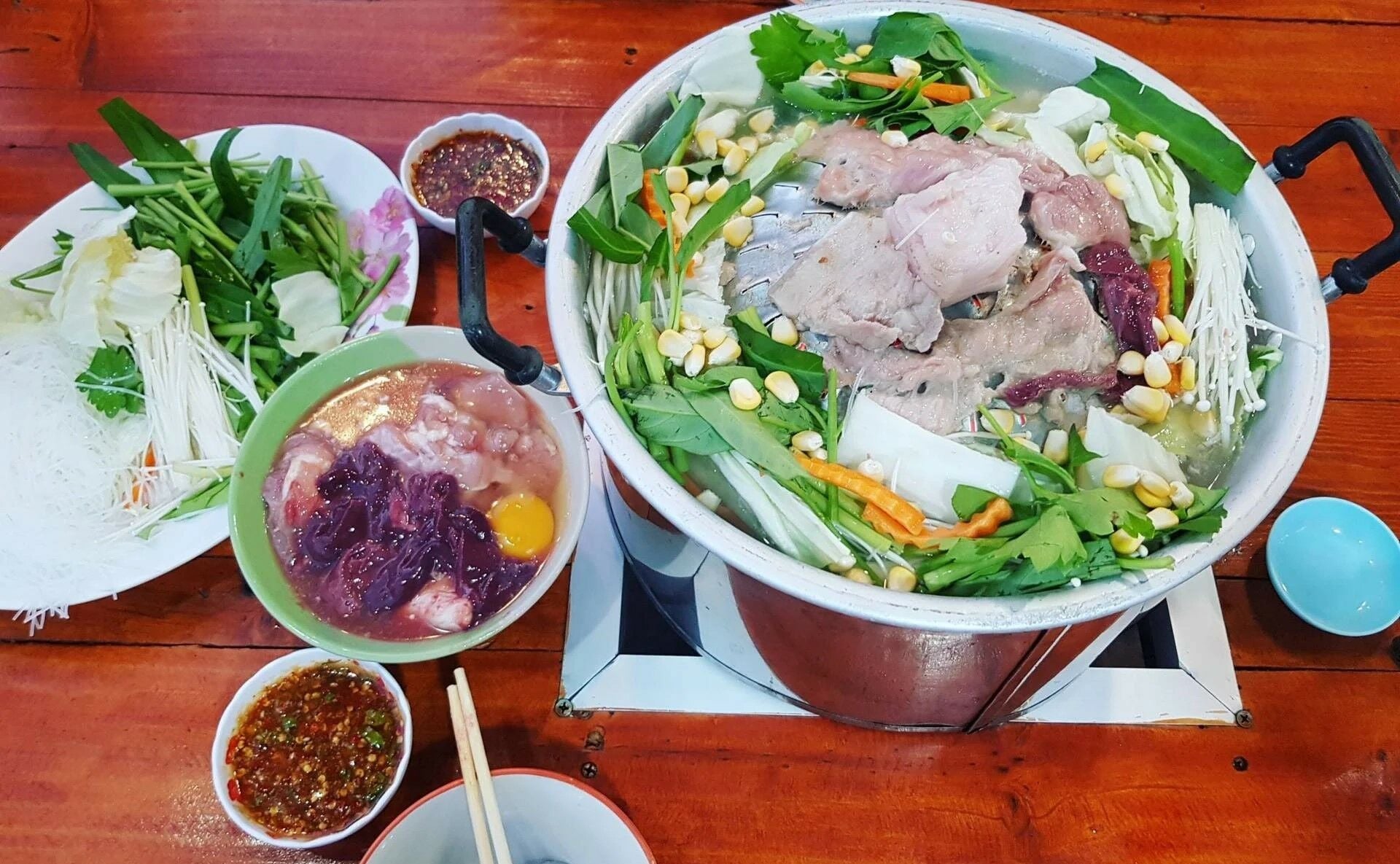 Discover the best Mookata restaurants in Bangkok | Thaiger